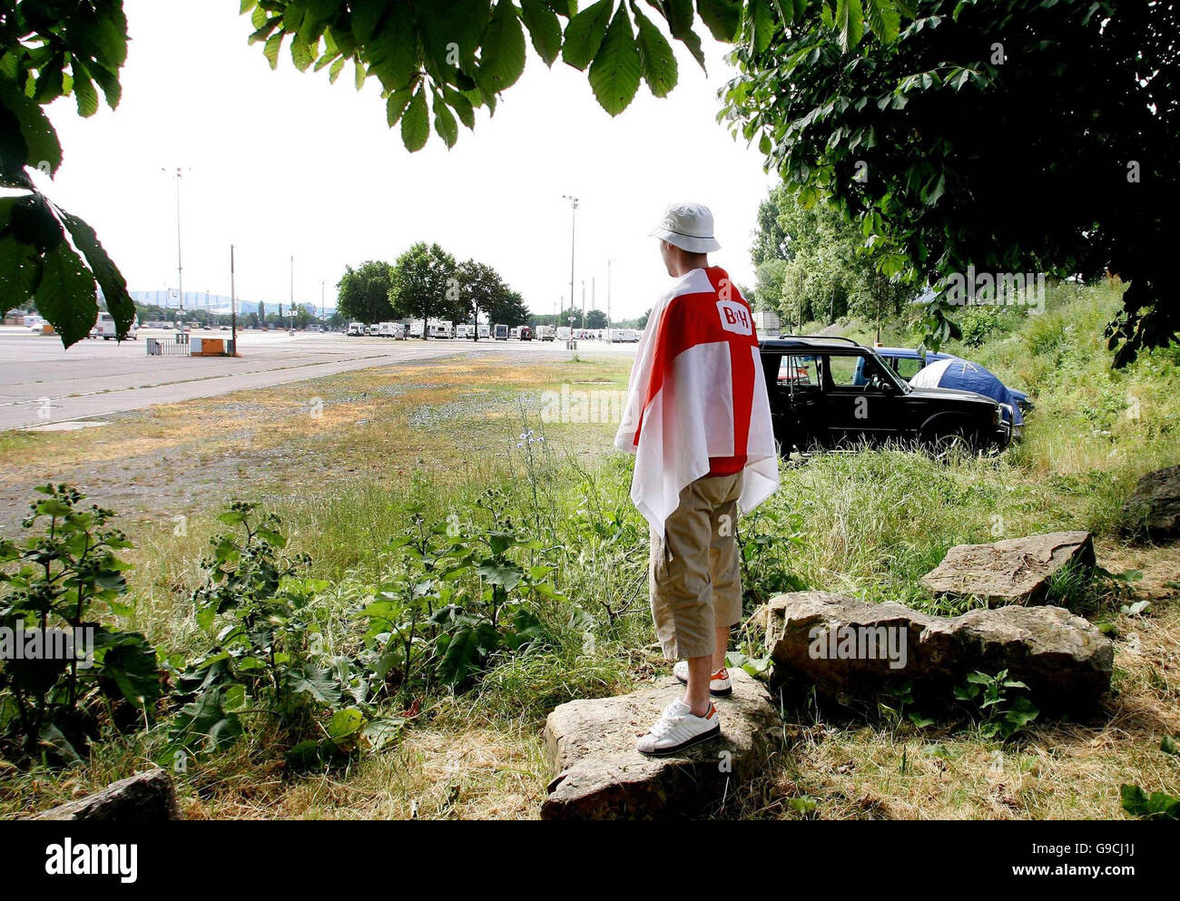 England fan Matthew Hartley from Derbyshire surveys the fan camp in ...