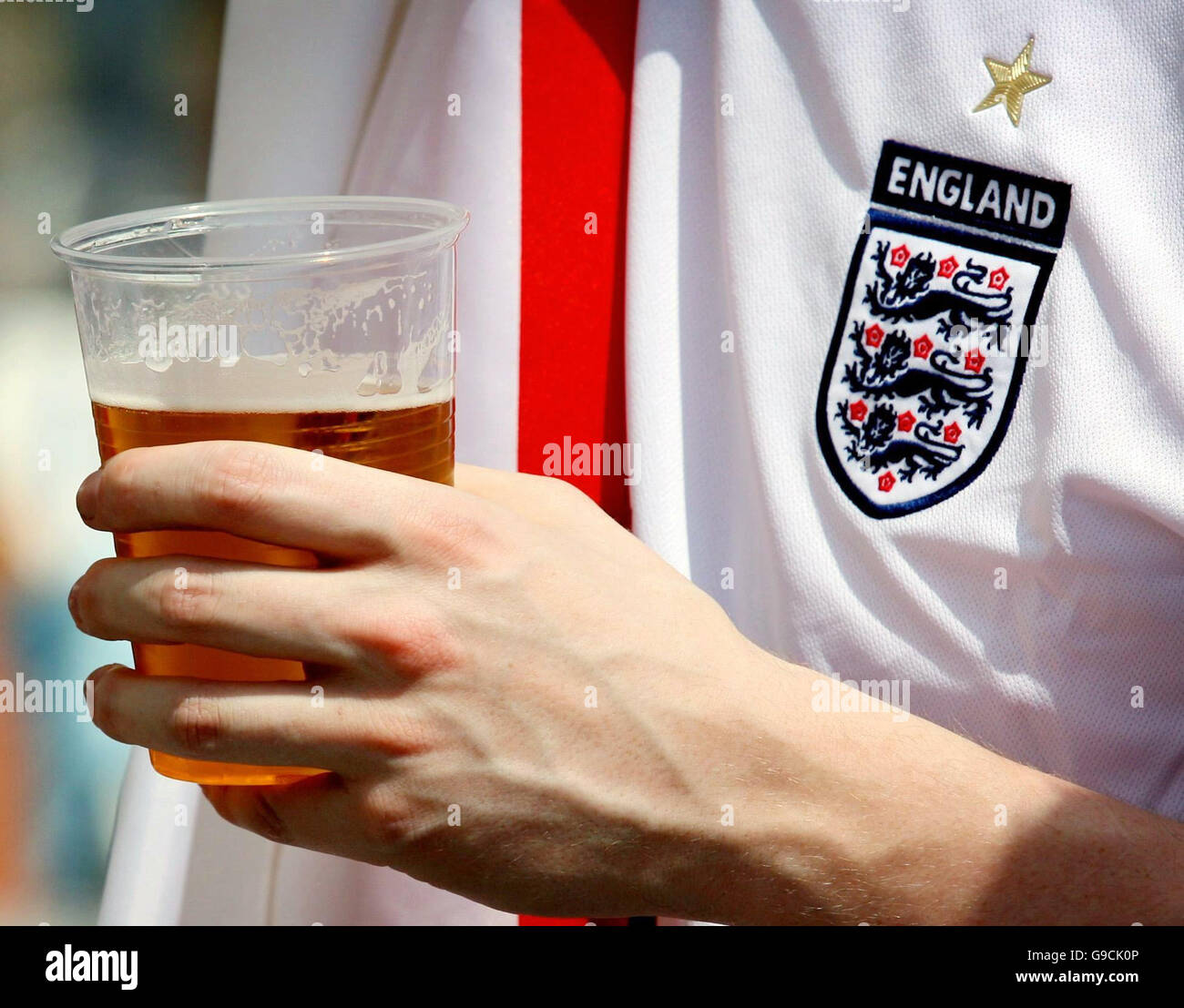 England football fans beer hi-res stock photography and images - Alamy