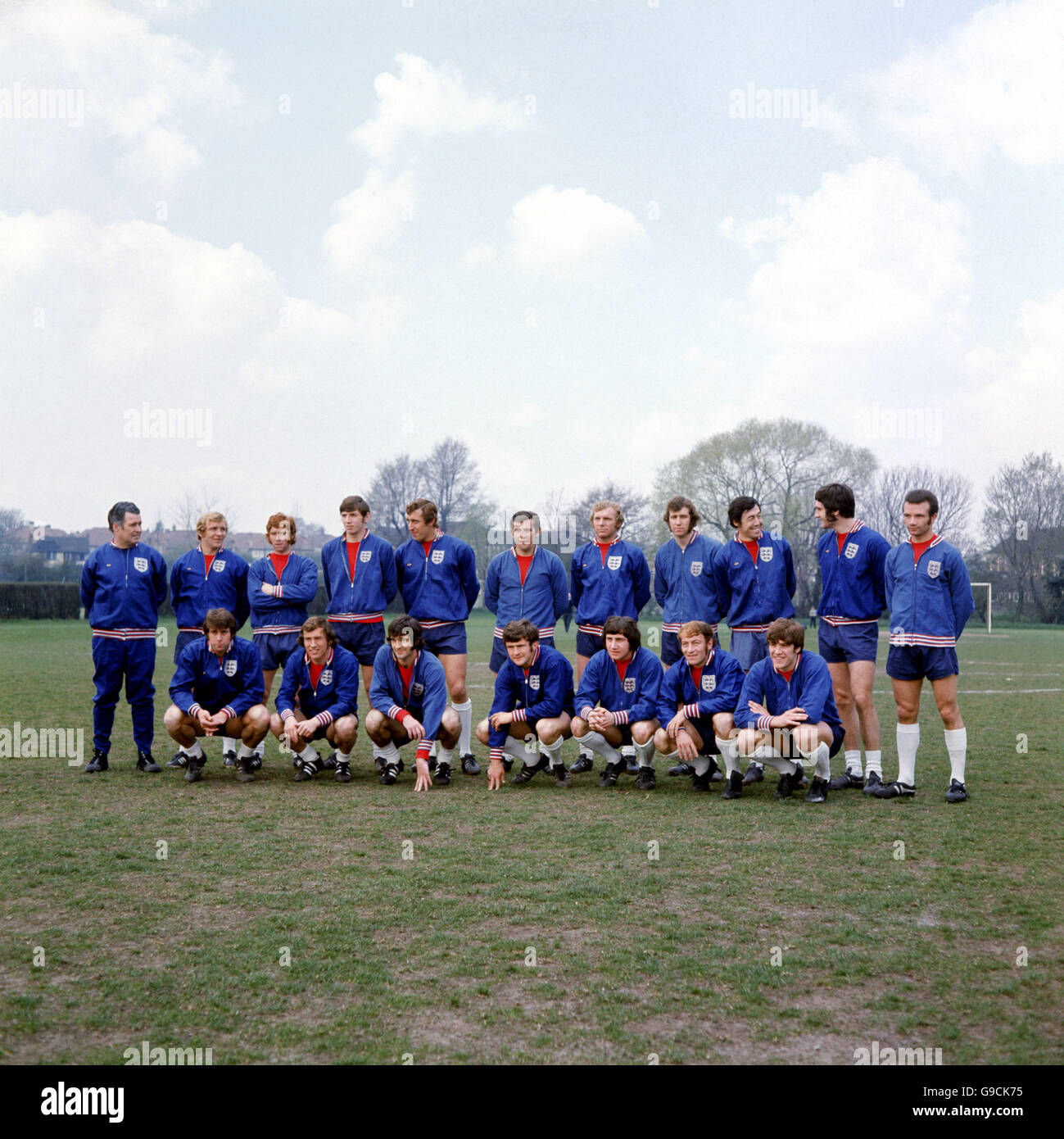 Bobby moore front row hi-res stock photography and images - Alamy
