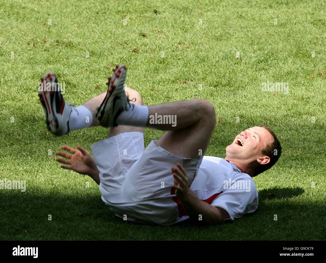Englands wayne during training session at the gottlieb daimler stadion ...