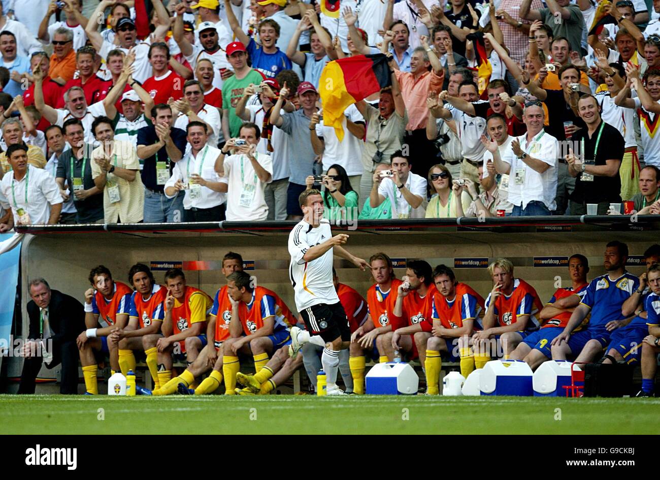 Soccer - 2006 FIFA World Cup Germany - Second Round - Germany v Sweden ...