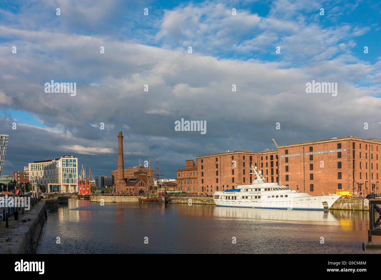 Pump house hi-res stock photography and images - Alamy