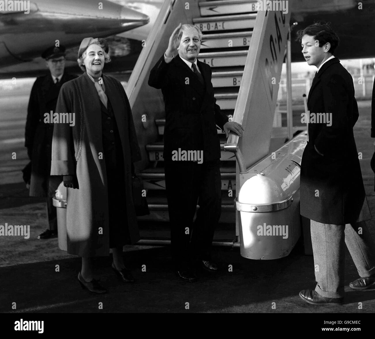 Mr harold Black and White Stock Photos & Images - Alamy