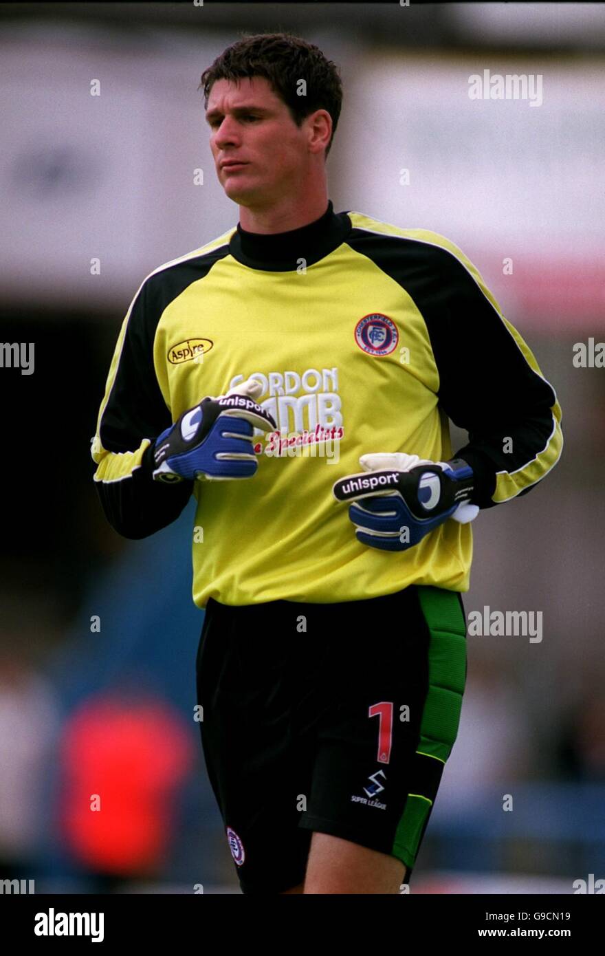 Soccer - Friendly - Chesterfield v Sheffield Wednesday. Mike Pollitt ...