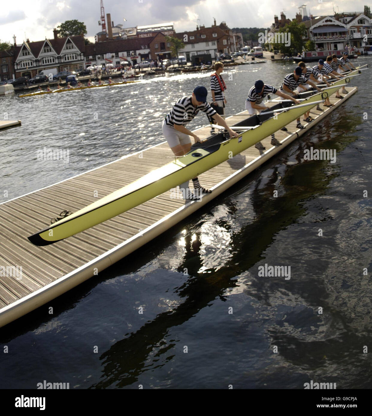 Racing shell hi-res stock photography and images - Alamy