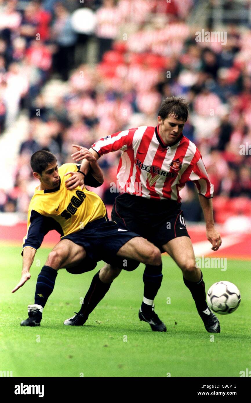 Arsenals silvinho hi-res stock photography and images - Alamy