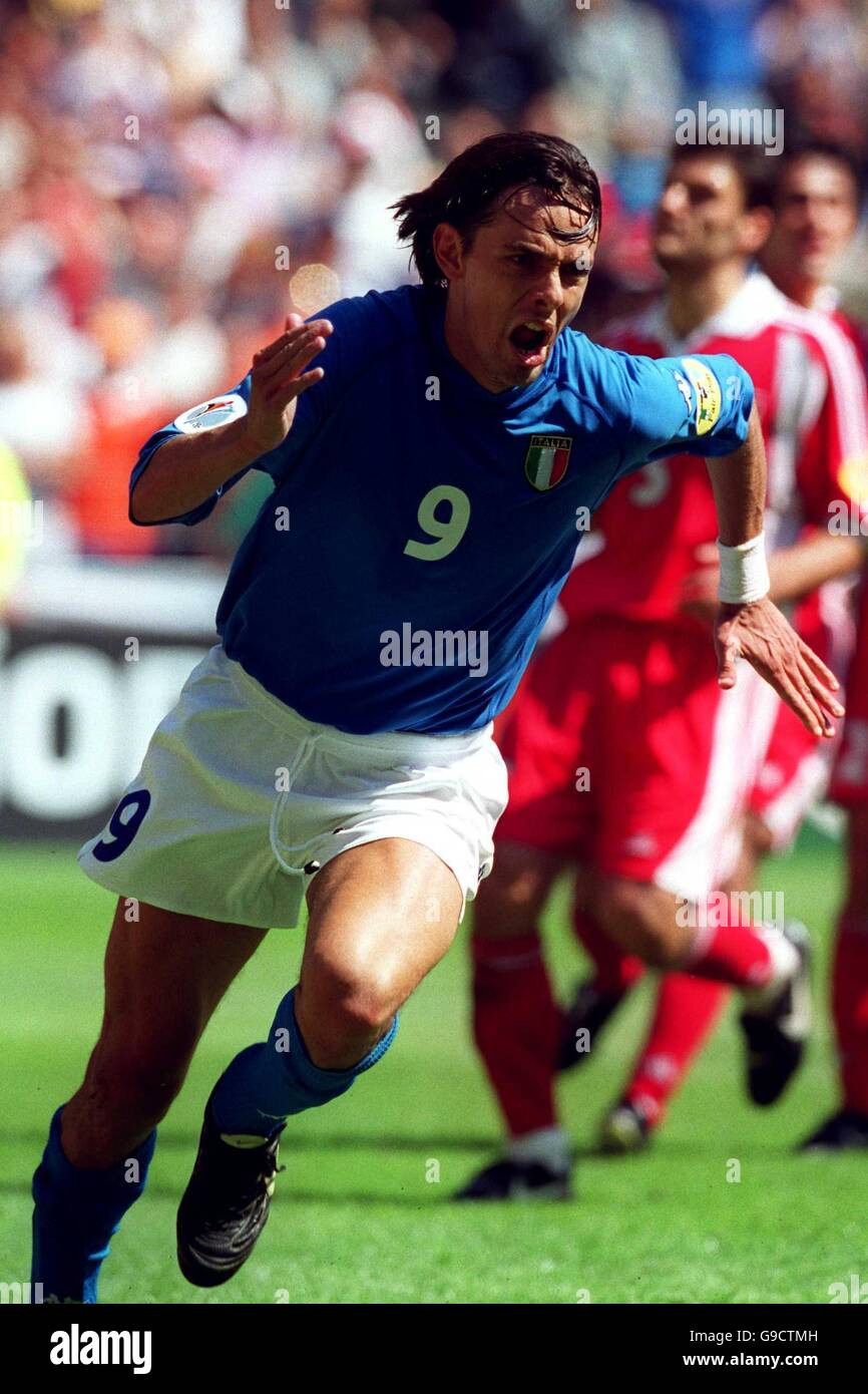 Inzaghi 2000 hi-res stock photography and images - Alamy