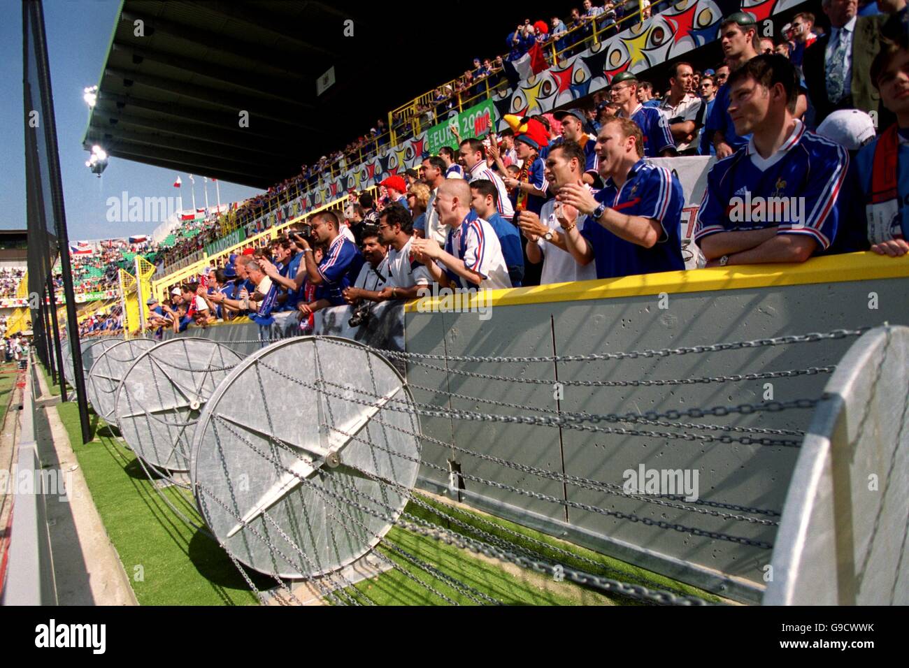 Soccer euro 2000 group d czech republic v france hi-res stock ...
