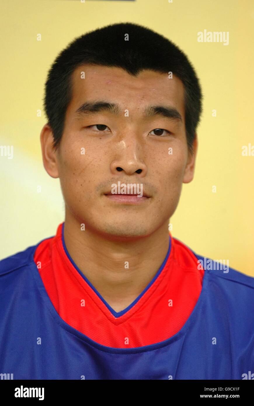 Soccer - 2006 FIFA World Cup Germany - Group G - France v South Korea - Zentralstadion. Won-hee ...