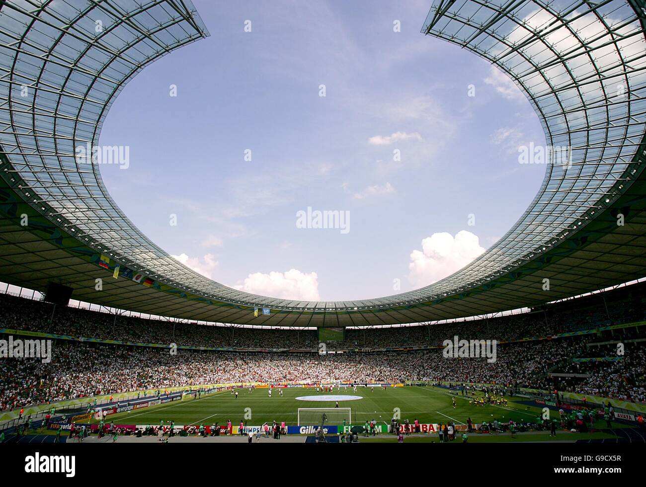 Soccer 2006 fifa world cup germany group ecuador germany olympiastadion ...