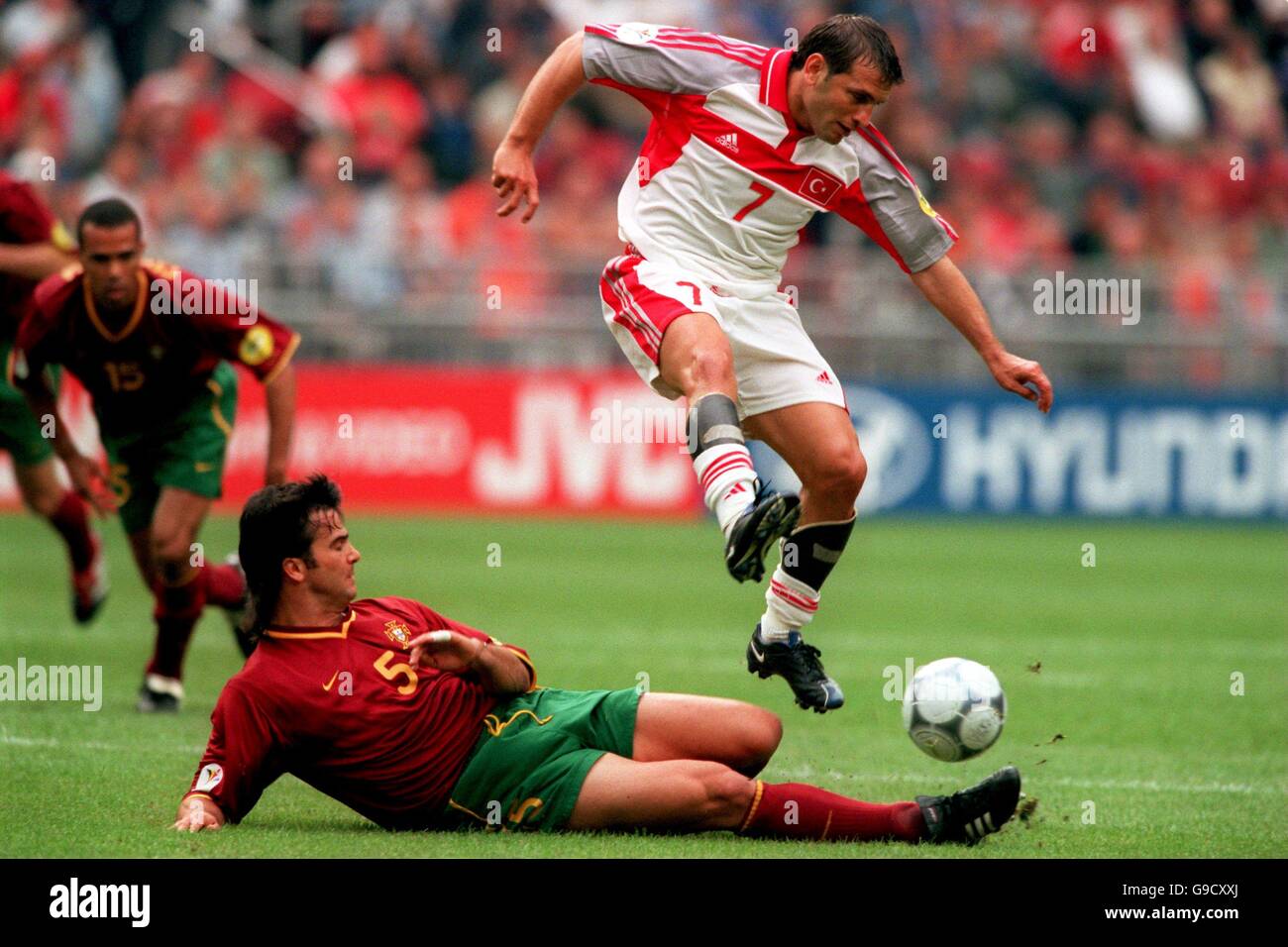 Soccer - Euro 2000 - Quarter Final - Turkey v Portugal Stock Photo - Alamy