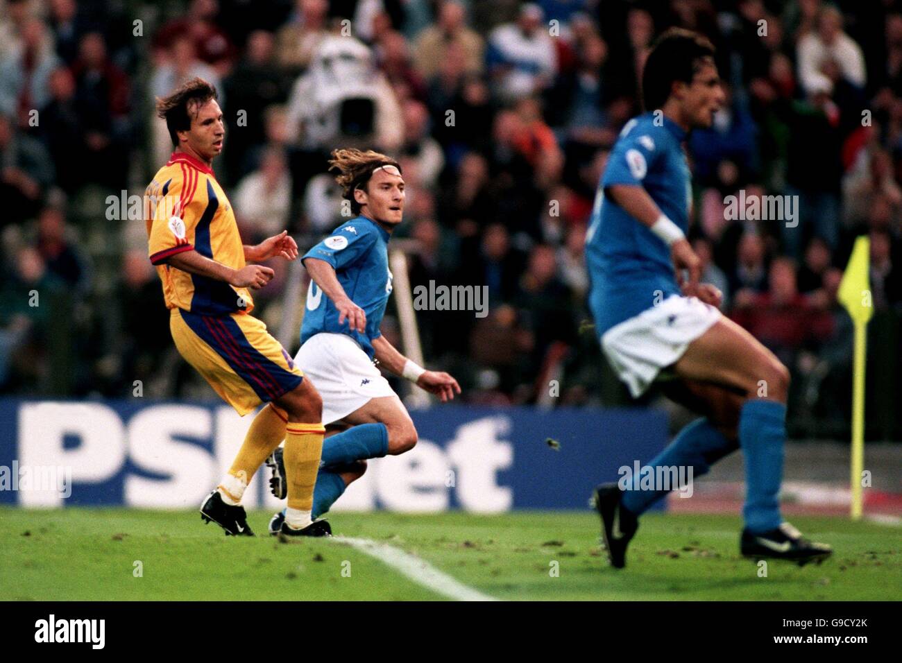 Francesco totti euro 2000 hi-res stock photography and images - Alamy