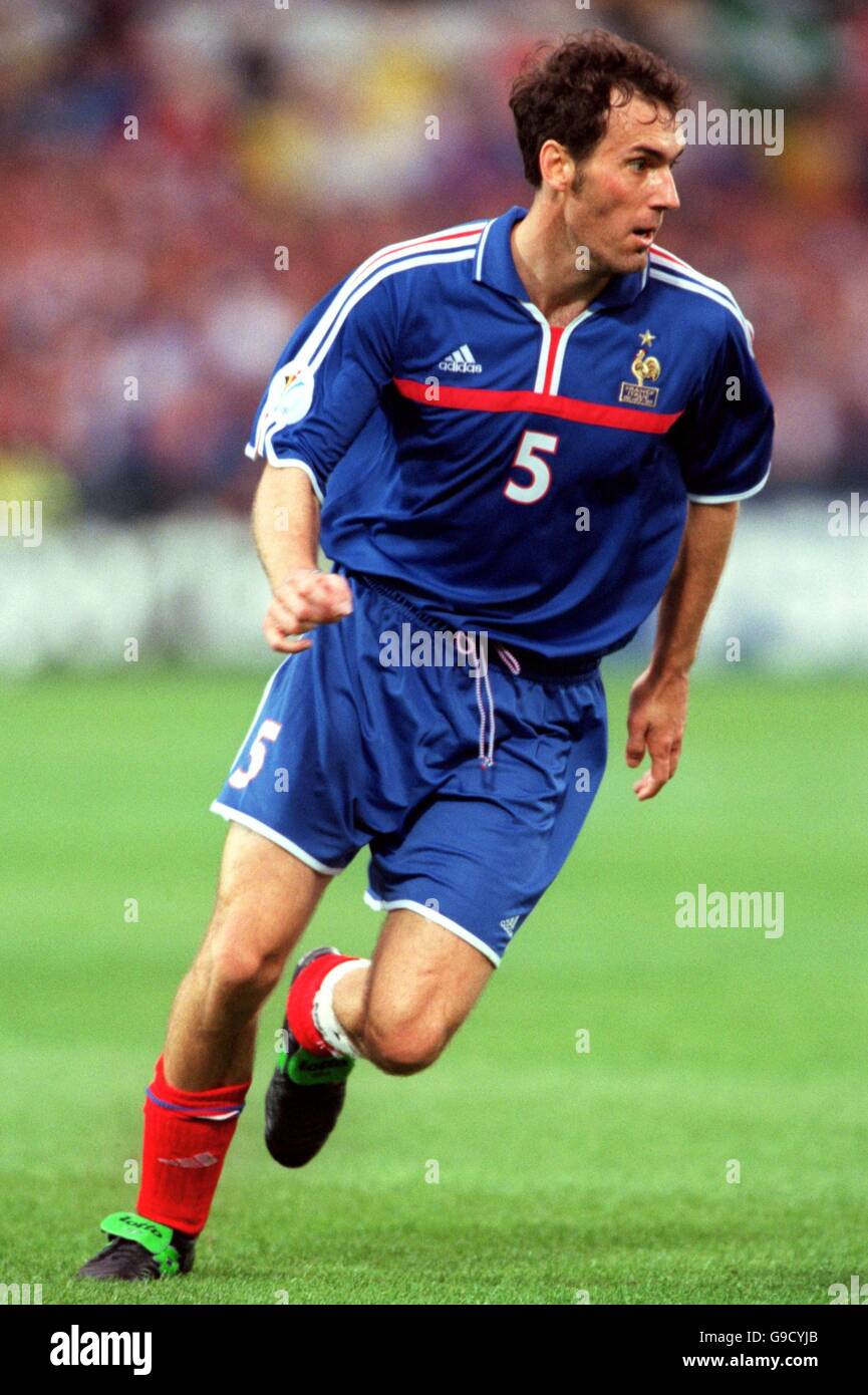 Soccer - Euro 2000 - Final - France v Italy Stock Photo - Alamy