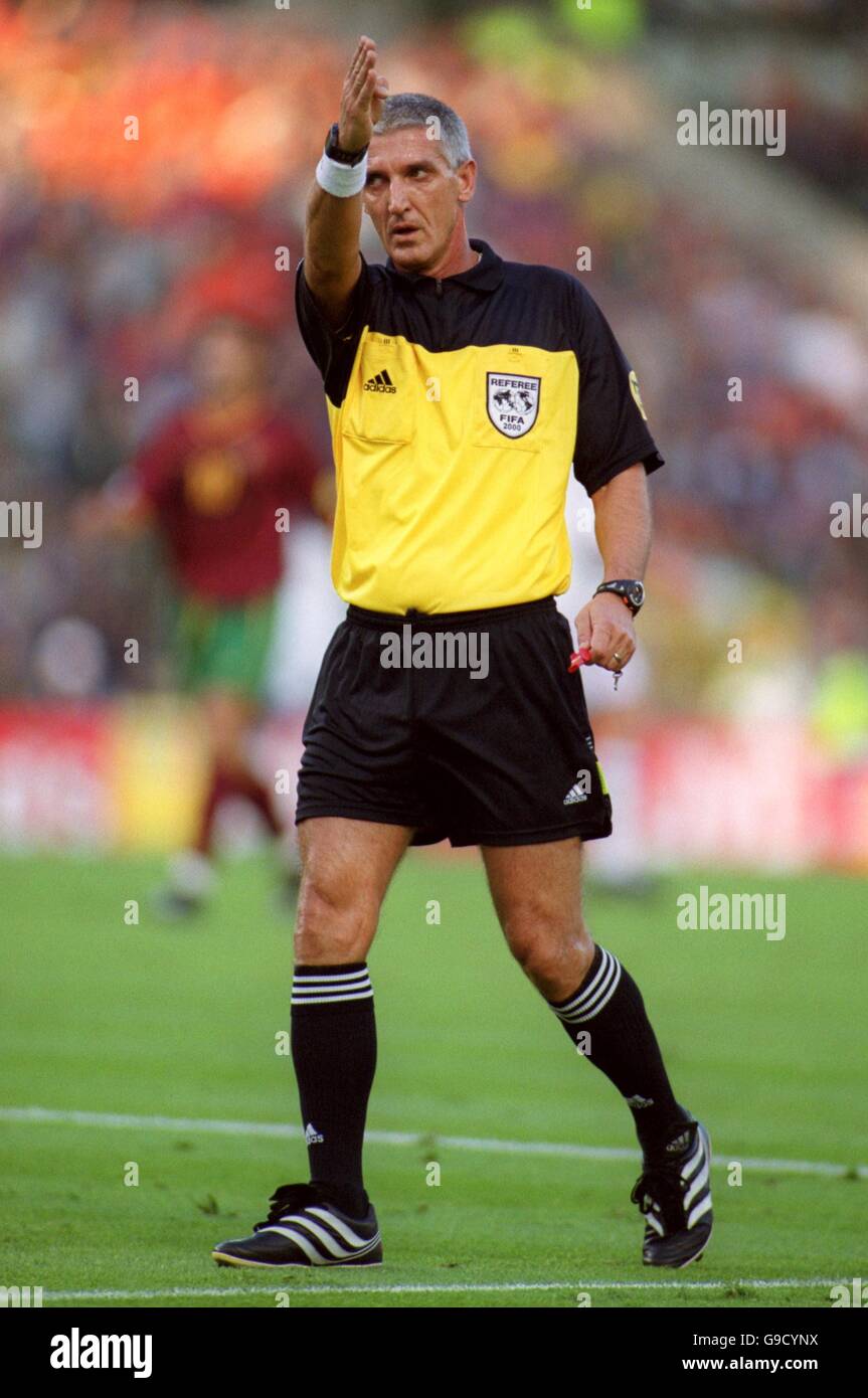 Soccer euro 2000 semi final france v portugal hi-res stock photography ...