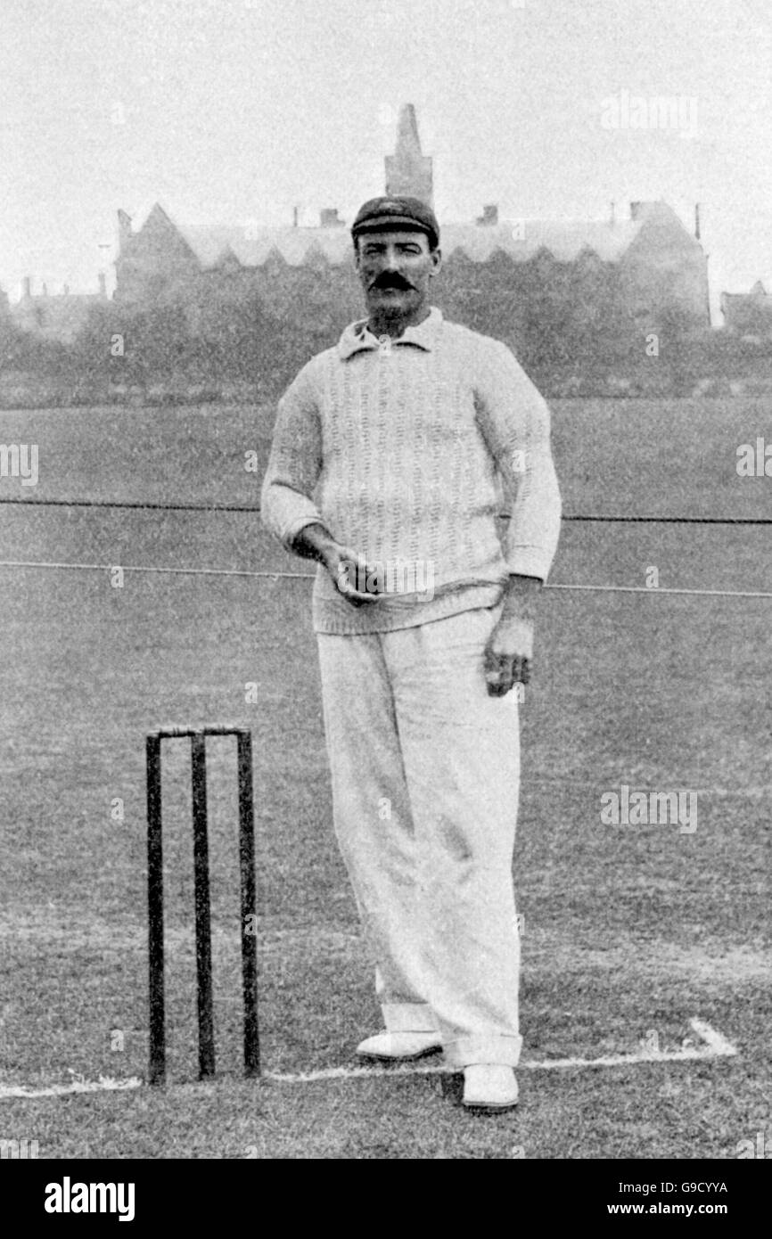 Cricket. Ernie Jones, Australia Stock Photo - Alamy