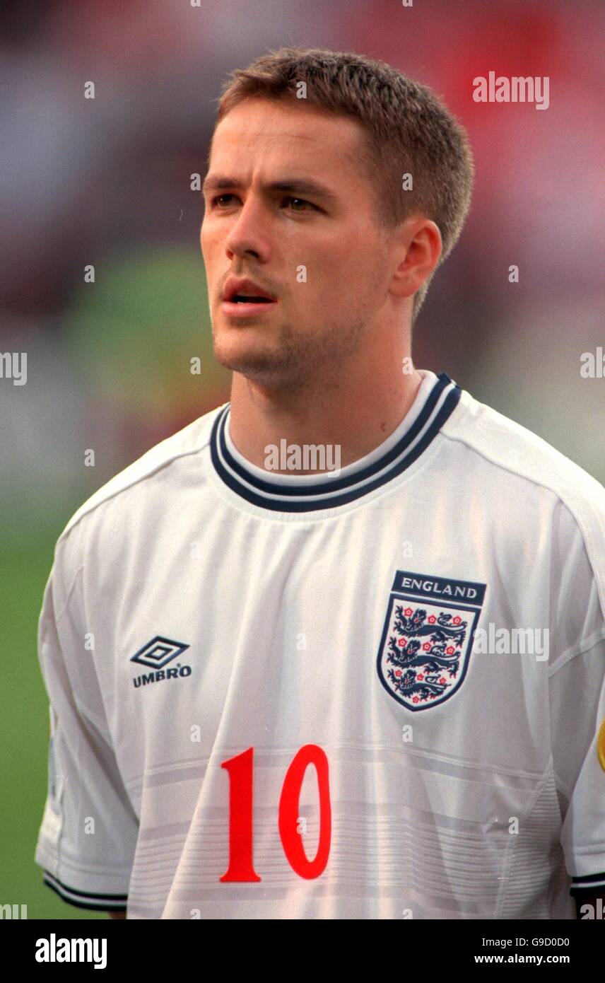 Euro 2000 england v portugal hi-res stock photography and images - Alamy
