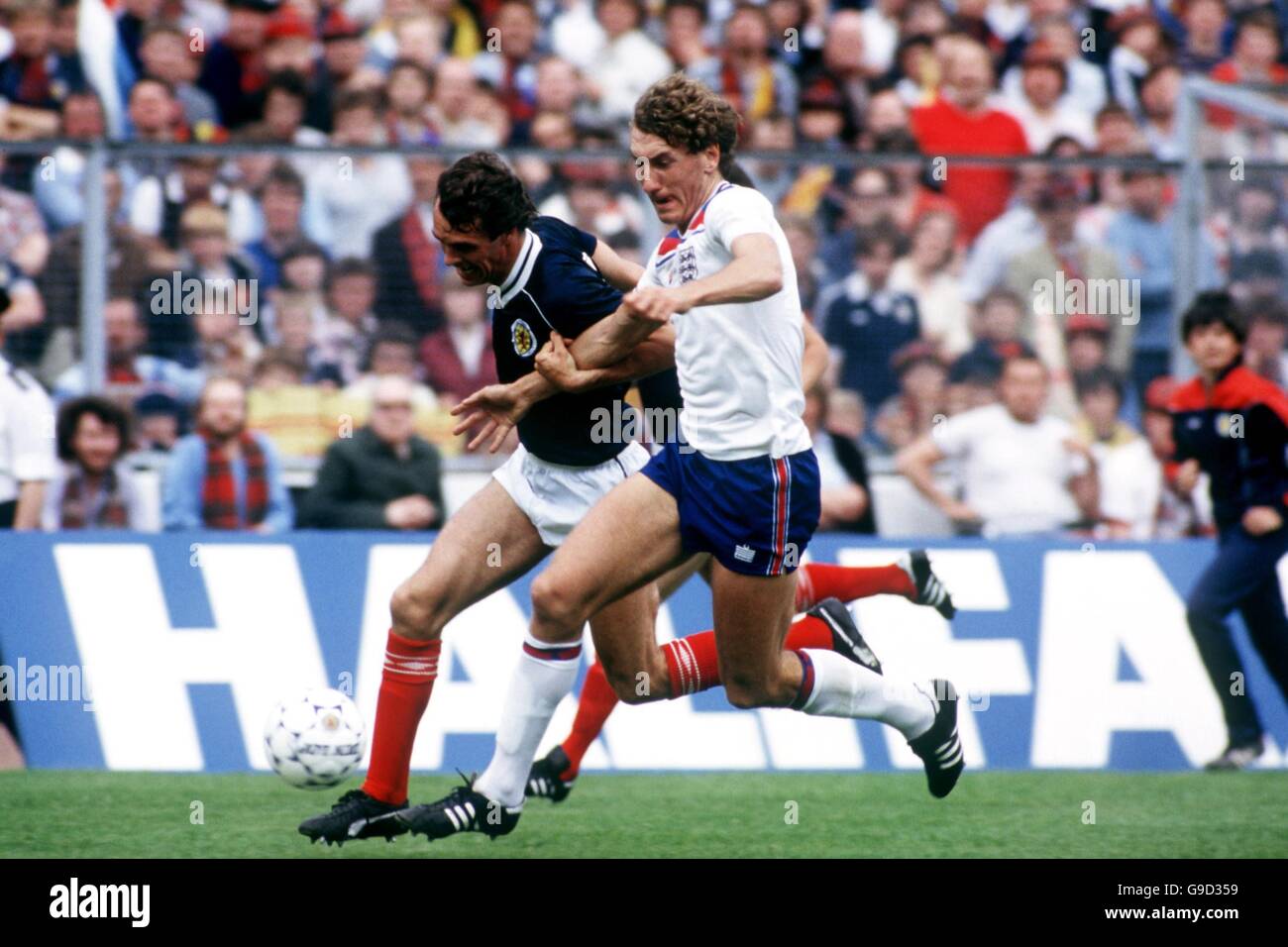 Joe jordan scotland england hi-res stock photography and images - Alamy