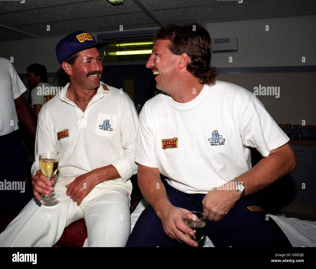 Ian botham and graham gooch hi-res stock photography and images - Alamy