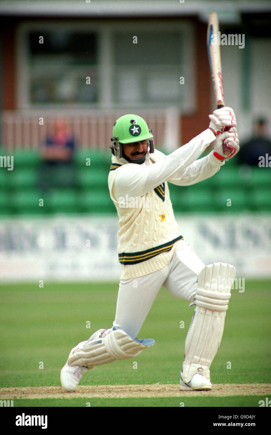 Rameez raja pakistan hi-res stock photography and images - Alamy