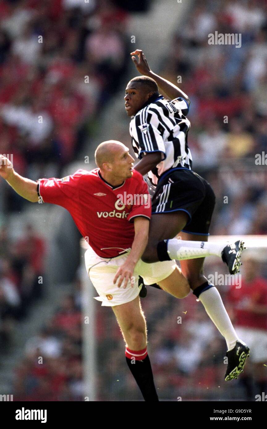 Newcastle uniteds carl cort hi-res stock photography and images - Alamy
