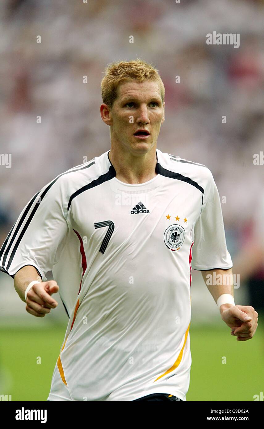 Soccer - 2006 FIFA World Cup Germany - Quarter Final - Germany v ...