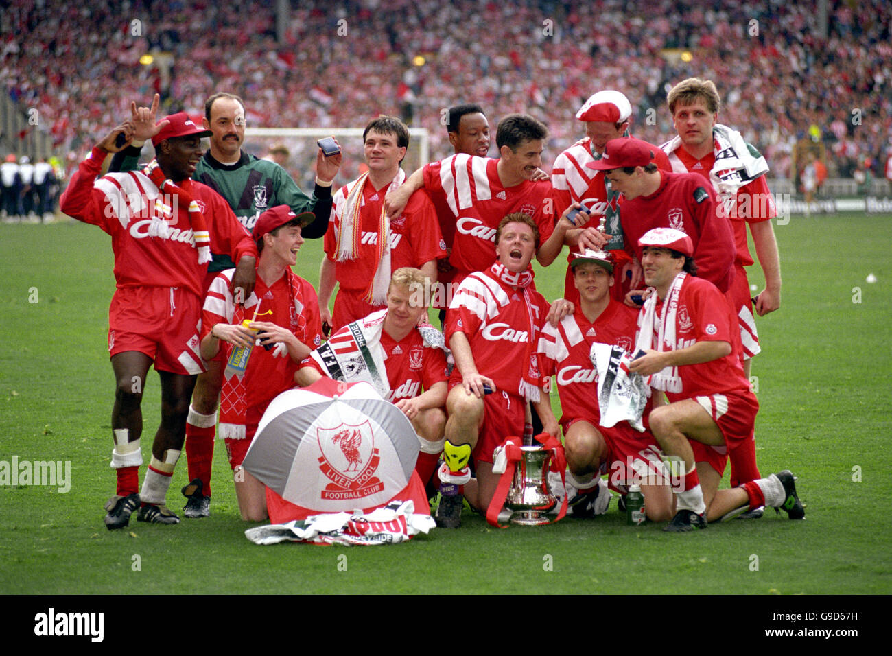 Team group shot football itvcupwinners itvcupwinners facup1986 1995 ...