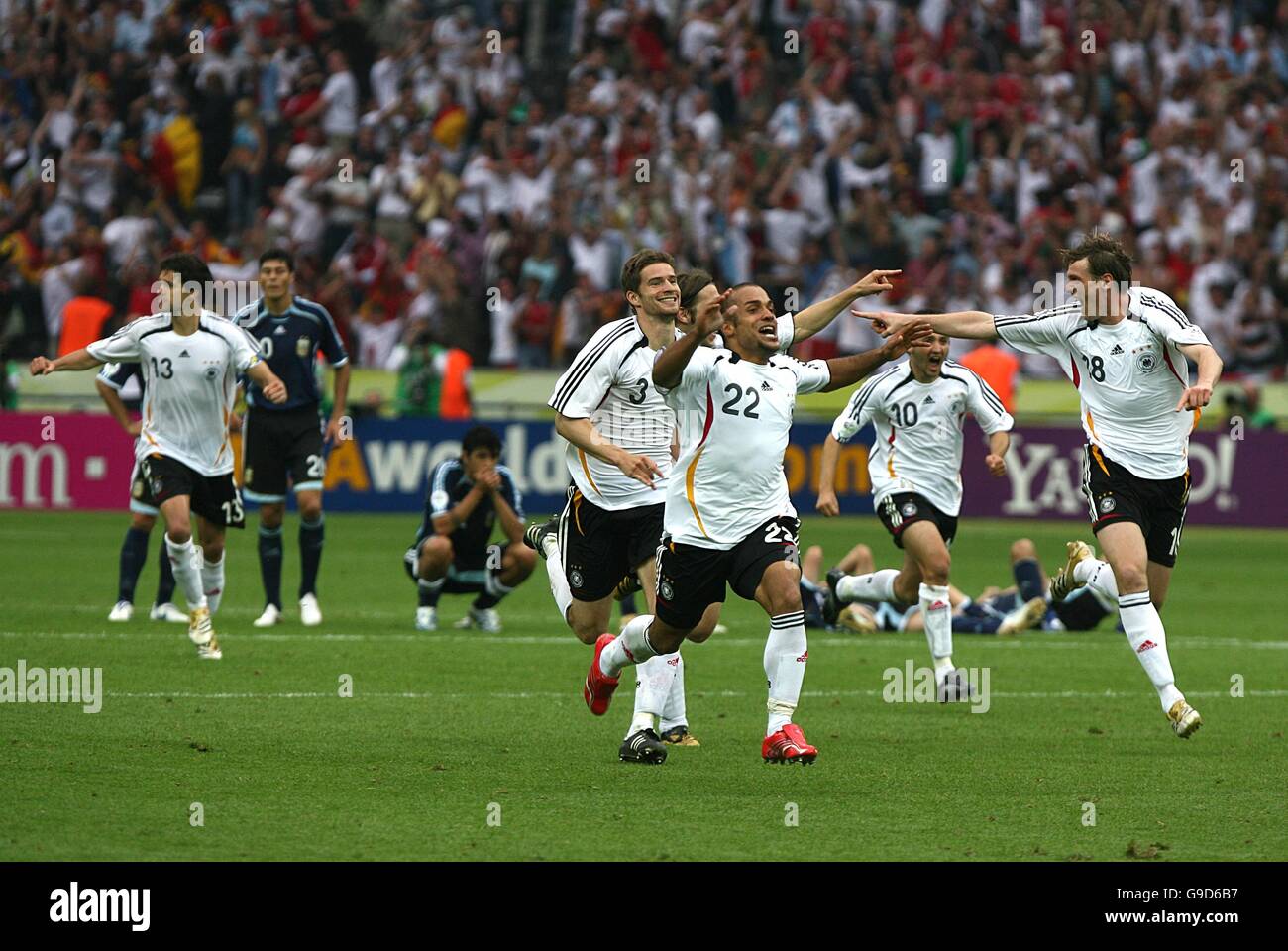 Soccer - 2006 FIFA World Cup Germany - Quarter Final - Germany v ...