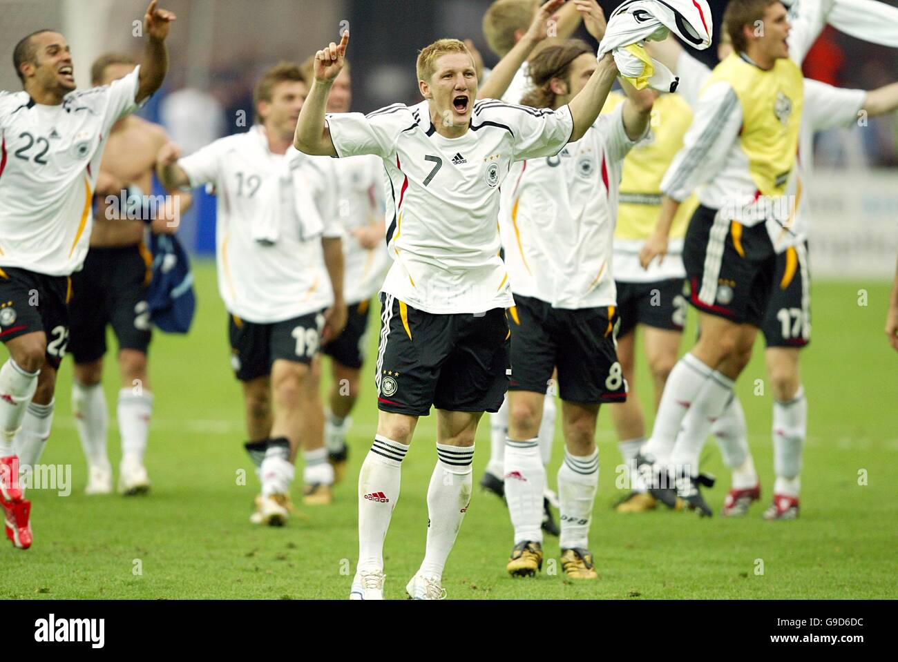Soccer - 2006 FIFA World Cup Germany - Quarter Final - Germany v ...