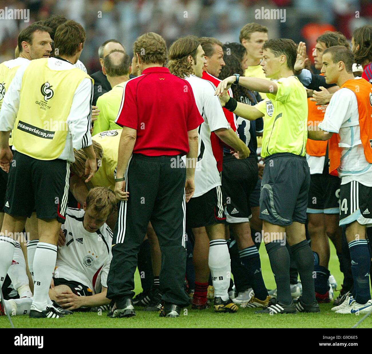 Soccer - 2006 FIFA World Cup Germany - Quarter Final - Germany v ...