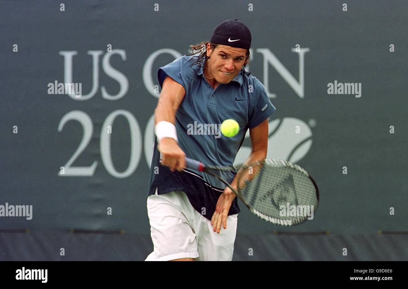 Jamie delgado in action against tommy haas hi-res stock photography and ...