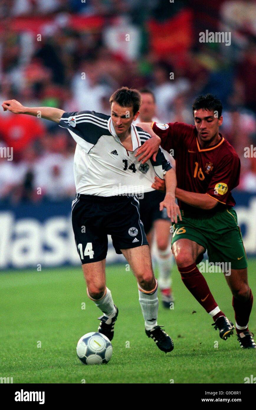 Soccer - Euro 2000 - Group A - Portugal v Germany Stock Photo - Alamy