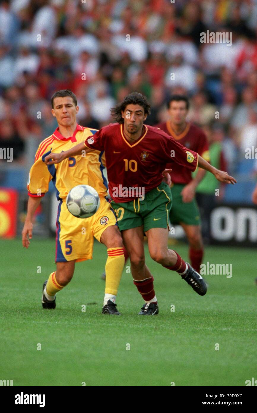 Portugals rui costa r holds off romanias constantin galca l hi-res ...
