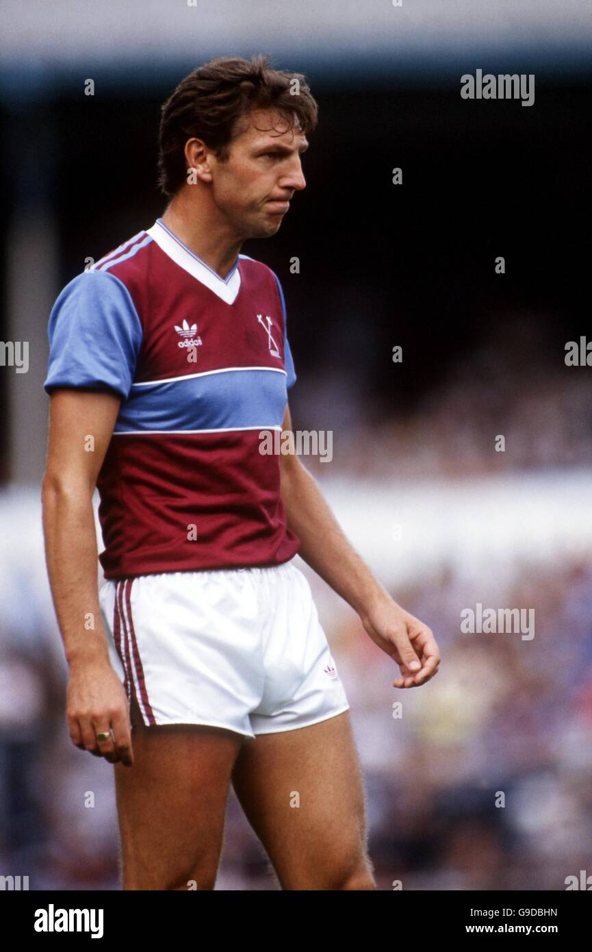 Bill nicholson hi-res stock photography and images - Alamy