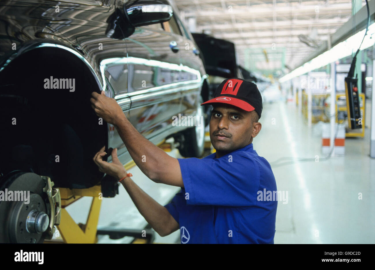 INDIA Maharashtra Pune, Daimler Chrysler Factory, assembly line for ...