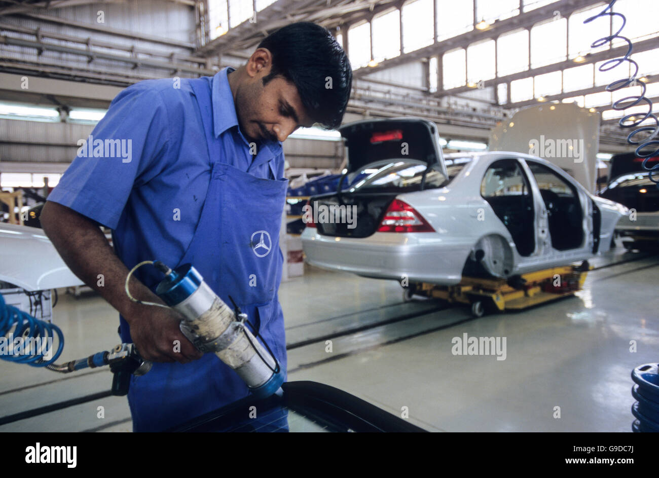 INDIA Maharashtra Pune, Daimler Chrysler Factory, assembly line for ...