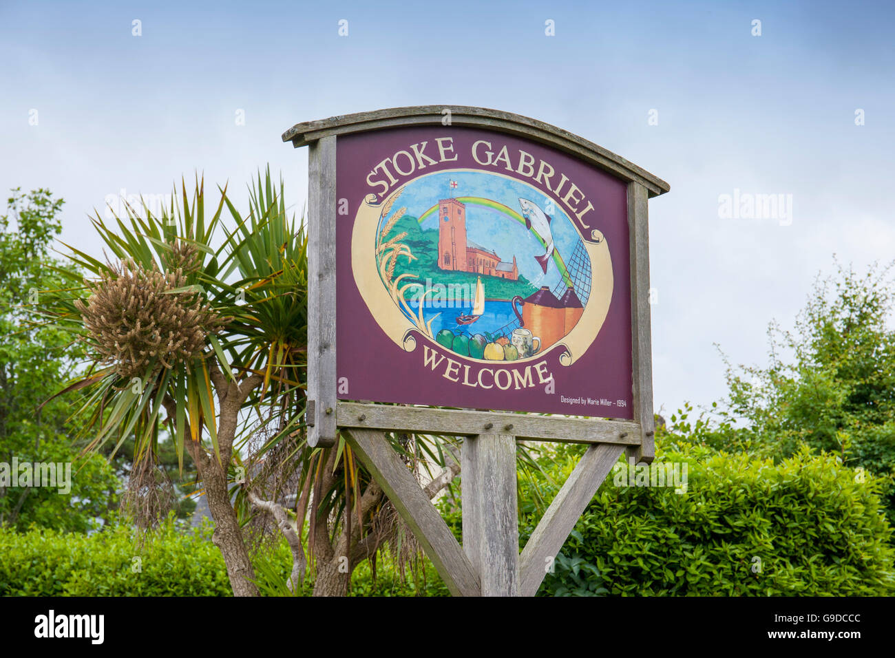 Welcome to Stoke Gabriel in Devon UK Stock Photo - Alamy