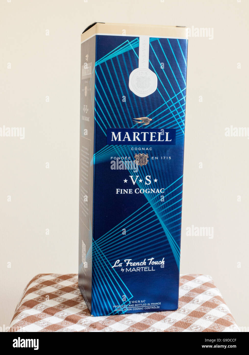 Martell fine cognac gift box Stock Photo - Alamy