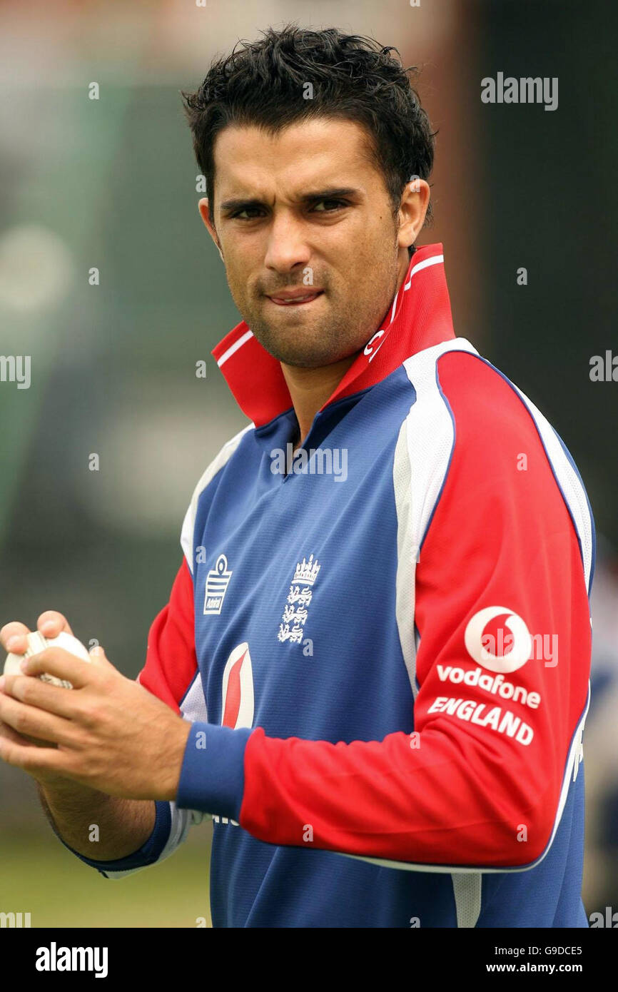 Cricket - England nets practice session - Manchester. England bowler ...