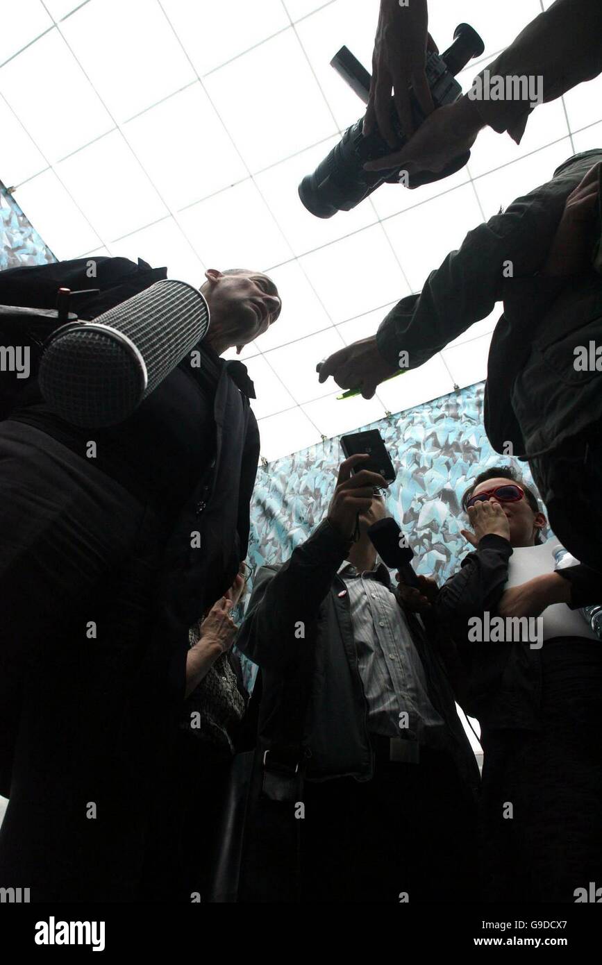 Architect rem koolhaas press underneath new inflatable serpentine ...