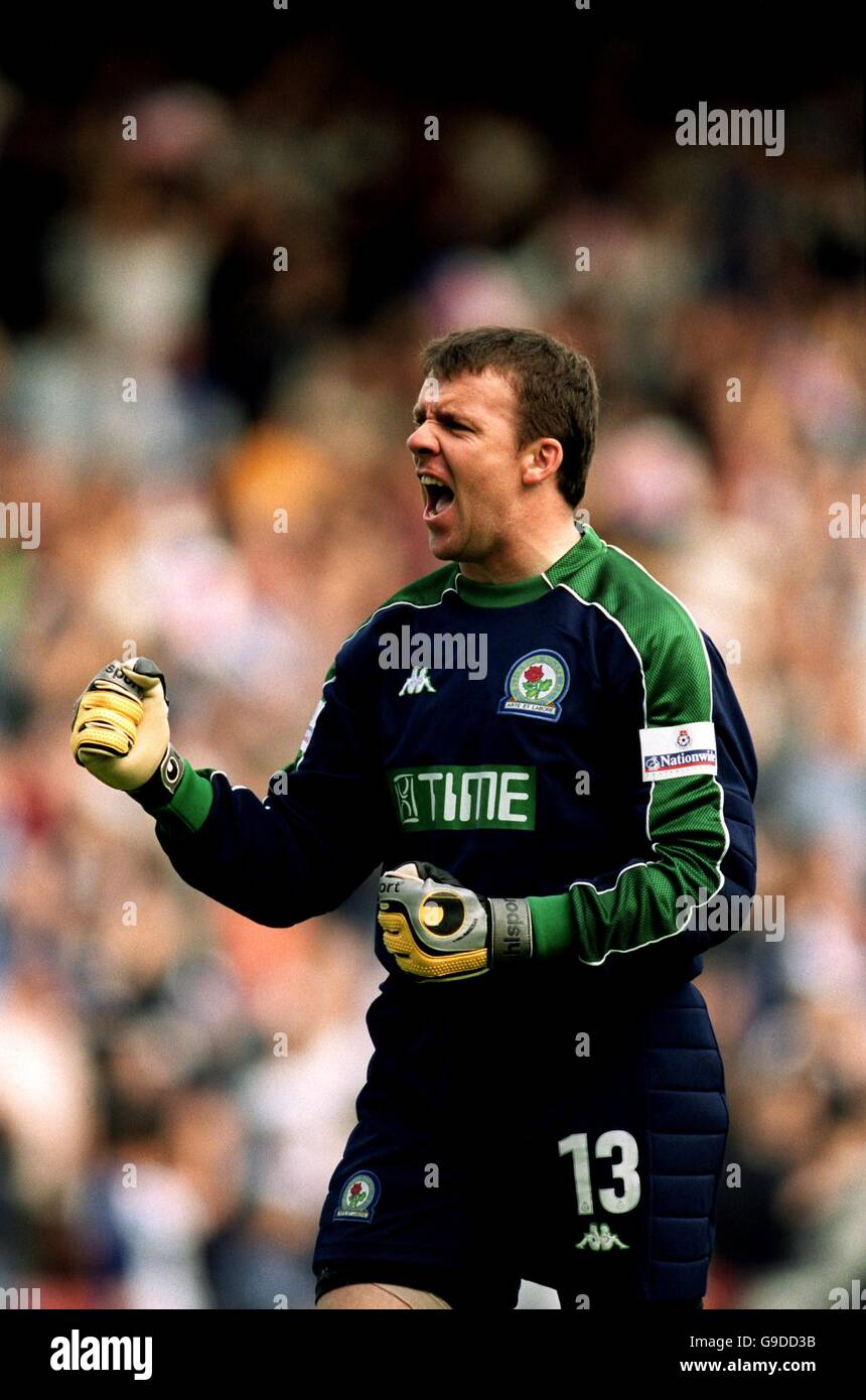 Blackburn rovers goalkeeper alan kelly celebrates blackburns second ...
