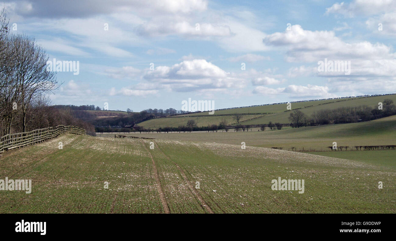 Yorkshire Wolds Towards Fimber Grange from the side of the old Malton ...