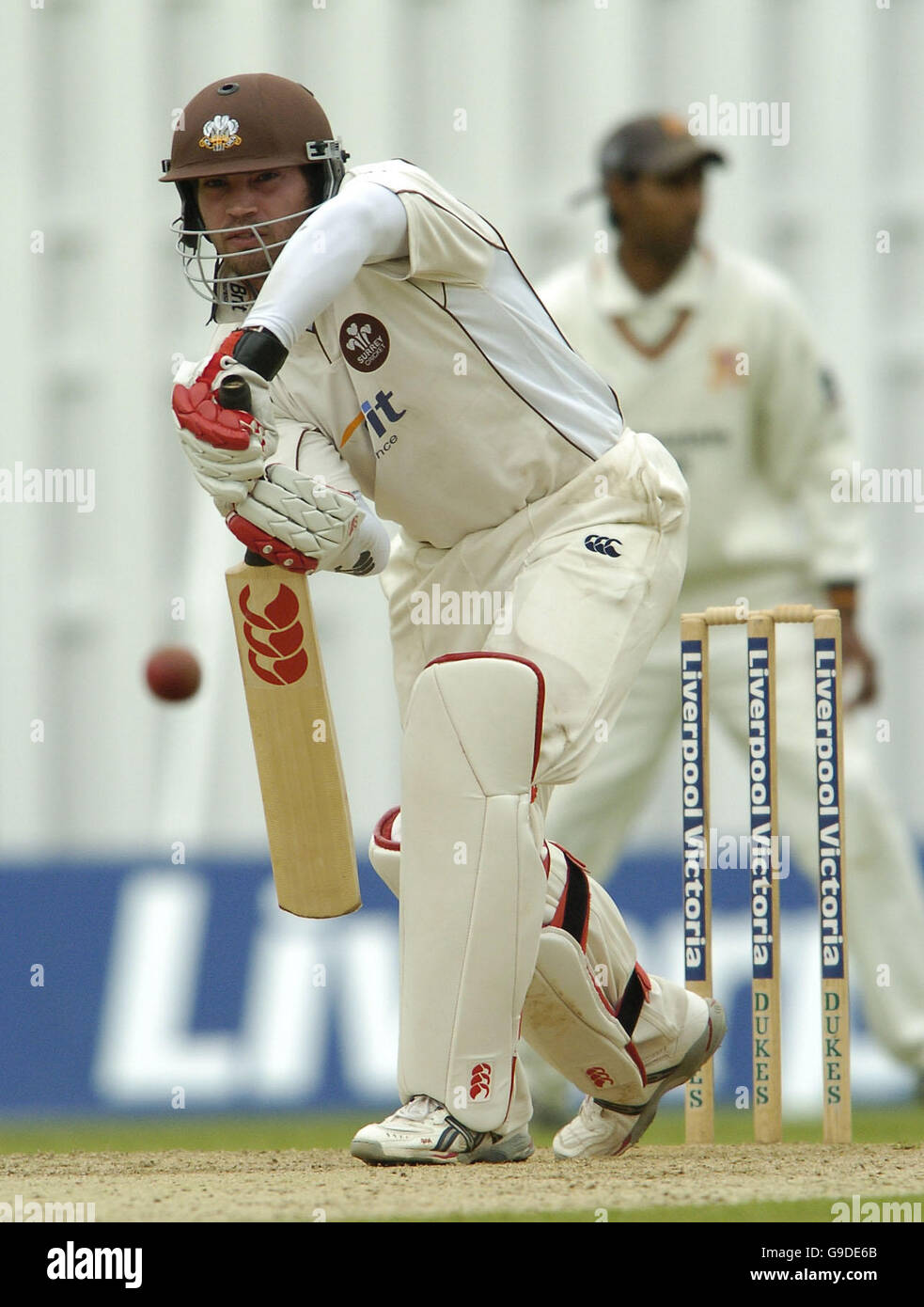 Surreys james benning plays forward to ryan ten doeschate hi-res stock ...