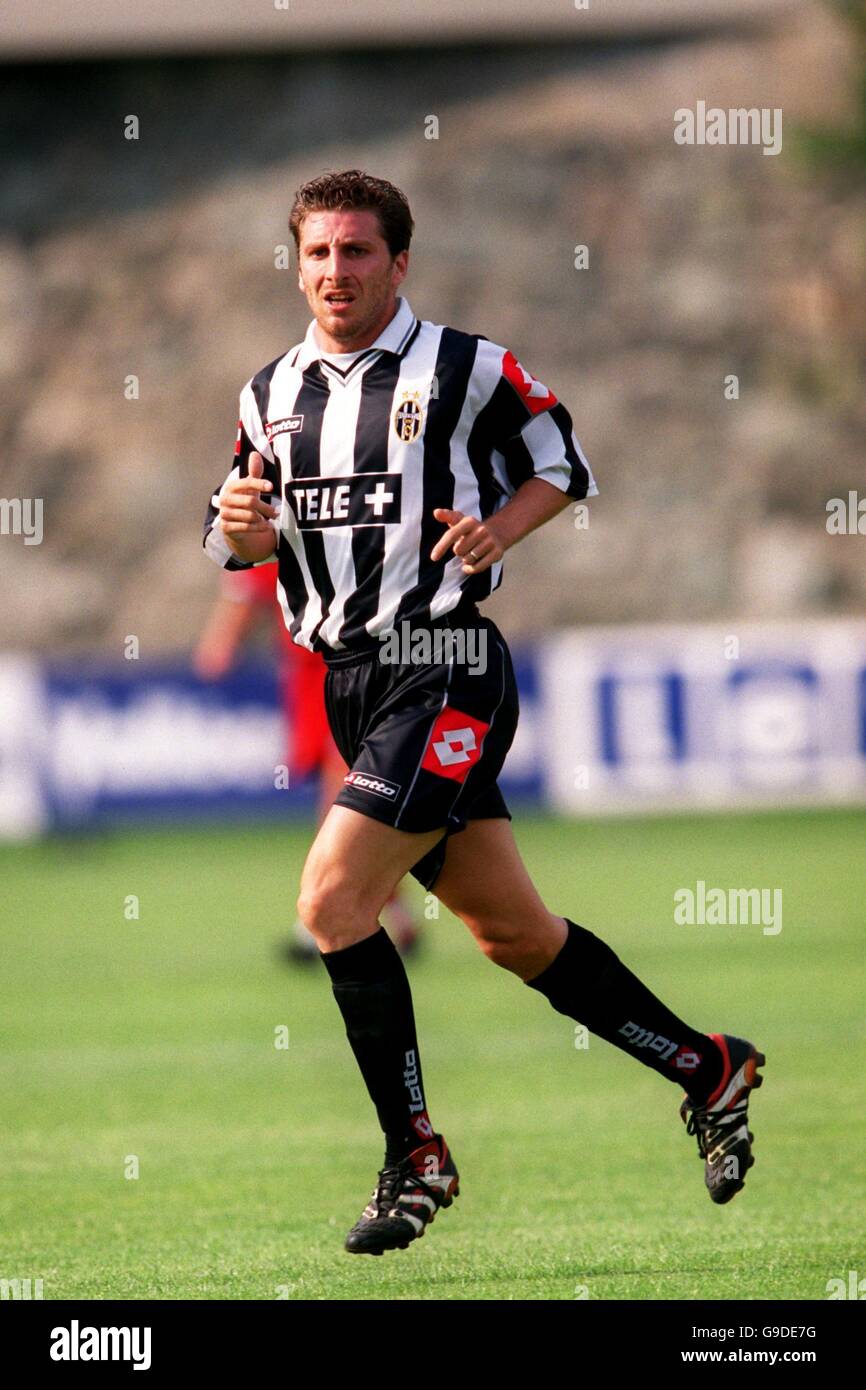 Jonathan bachini hi-res stock photography and images - Alamy