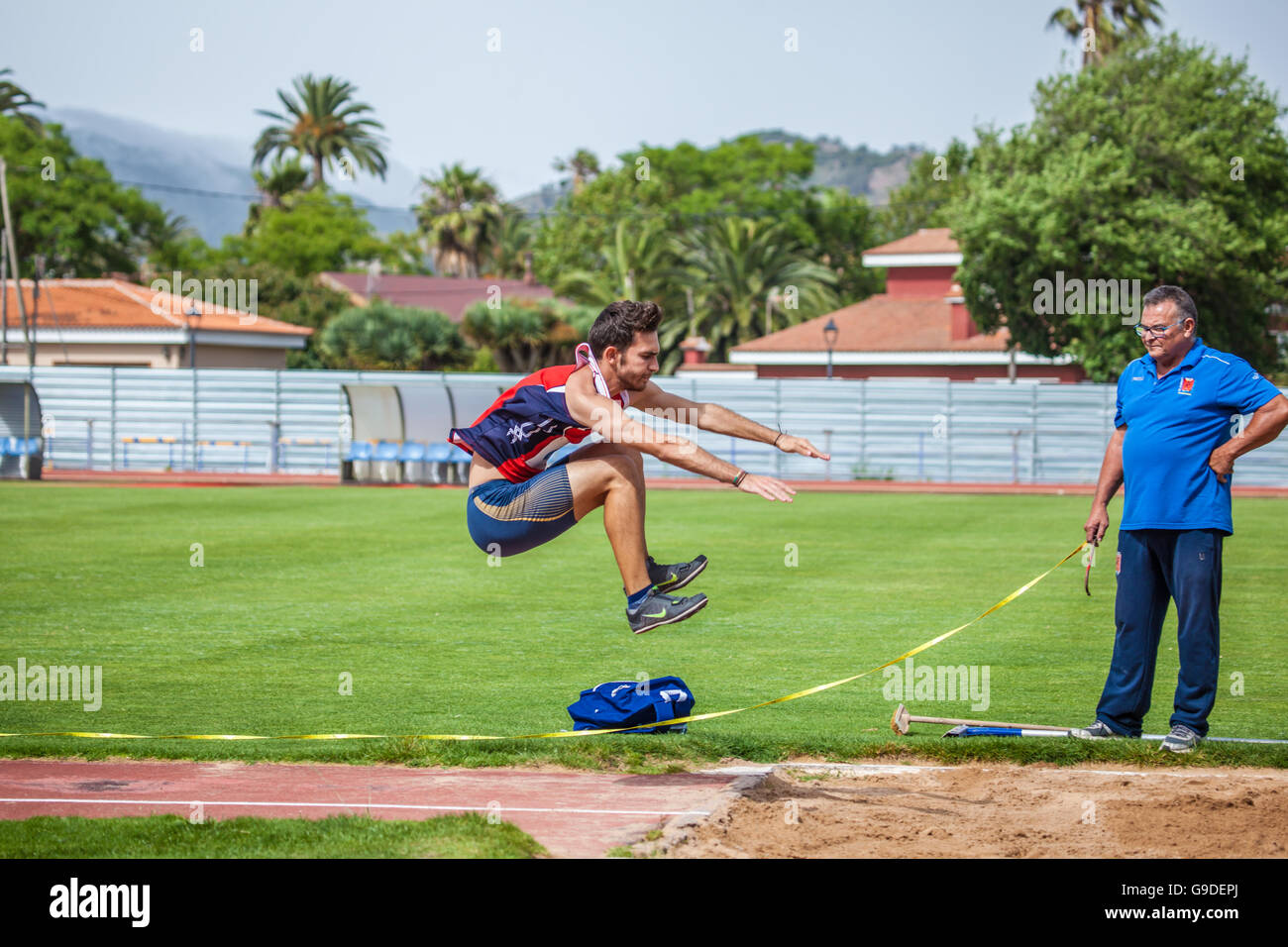 Long jump distance hi-res stock photography and images - Alamy