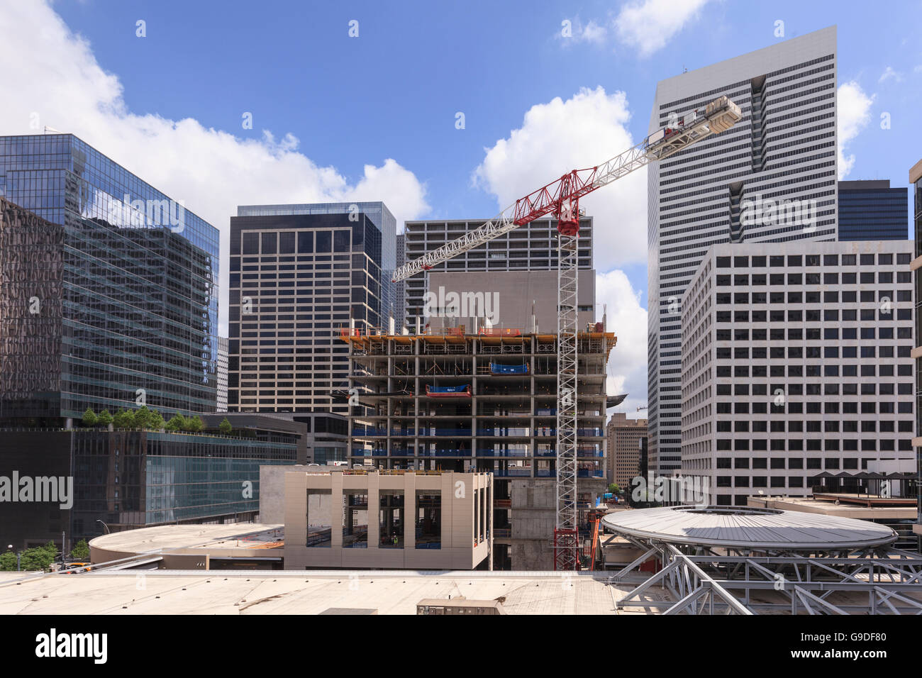 Construction site in downtown district Stock Photo - Alamy