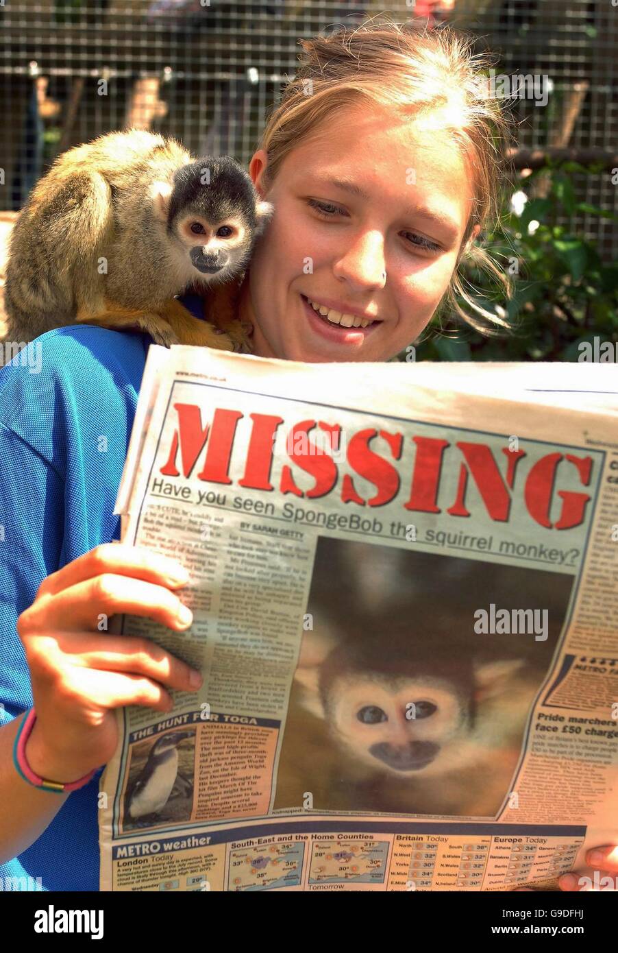 Monkey keeper hi-res stock photography and images - Alamy