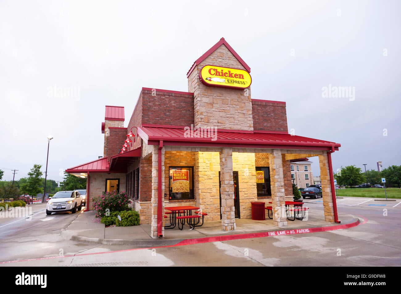 Cuisine express hi-res stock photography and images - Alamy
