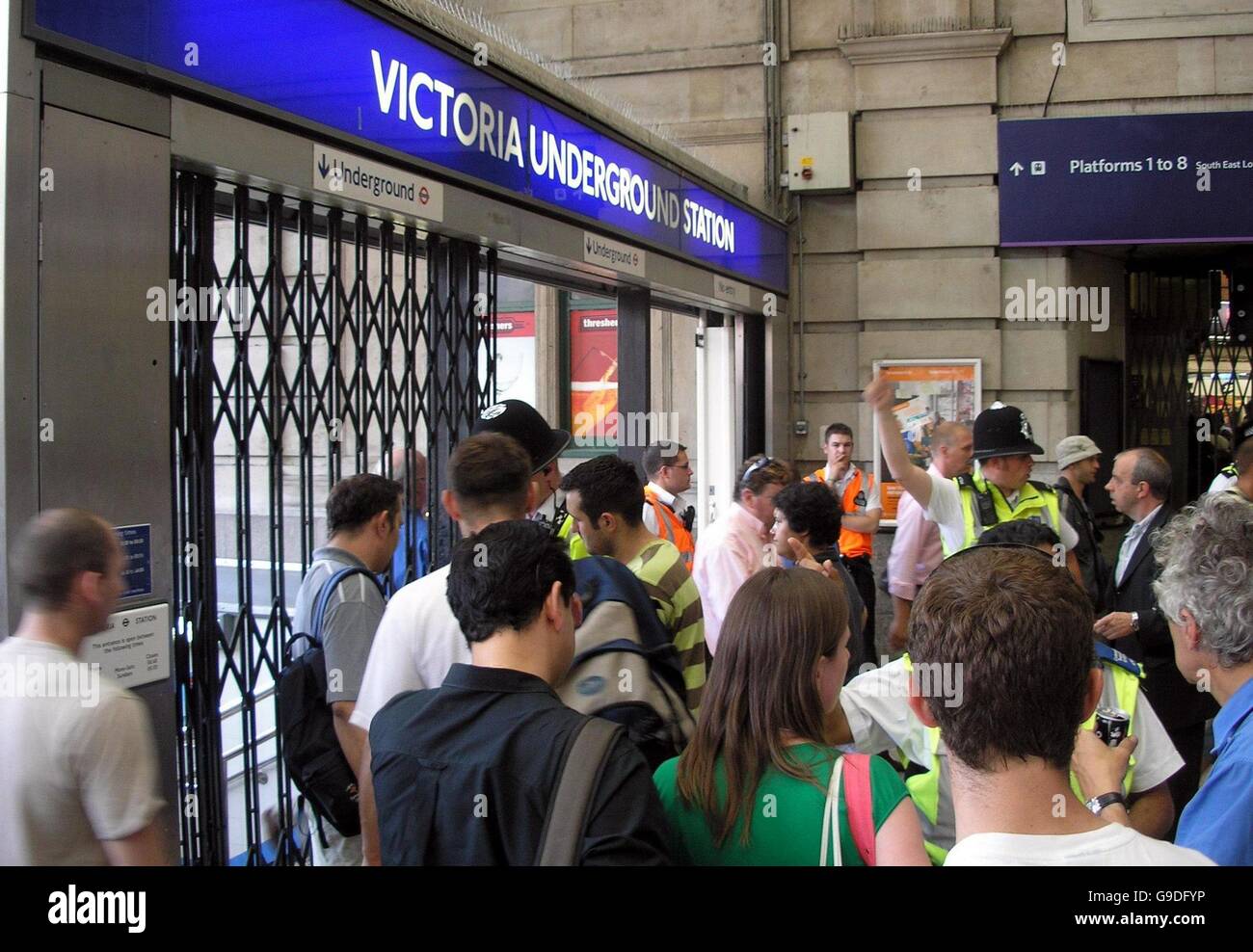 Commuters at Victoria station, central London, after London Fire ...