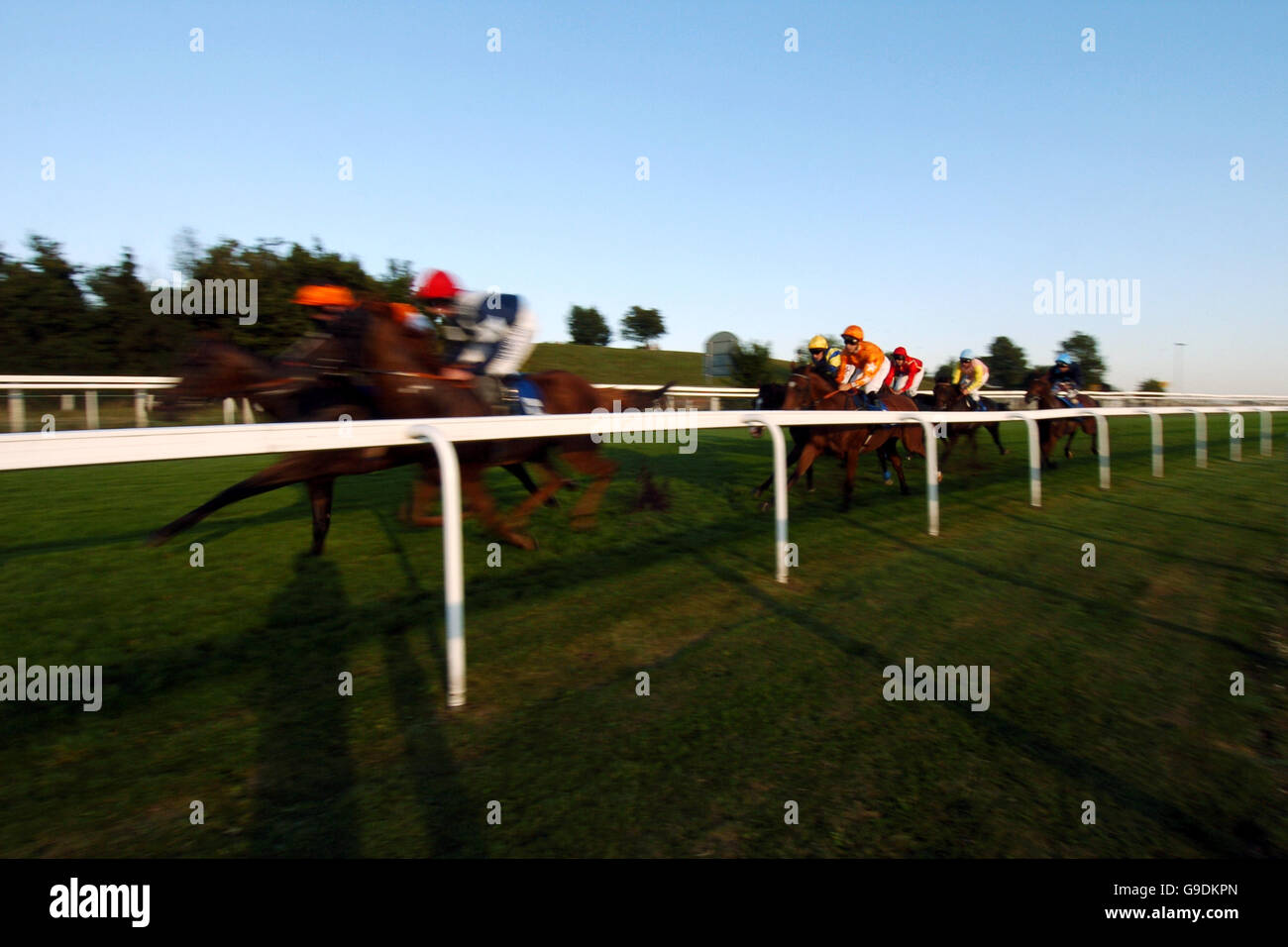 Horse racing epsom live featuring texas epsom downs racecourse hi-res ...