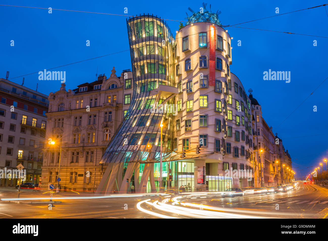 The dancing house czech hi-res stock photography and images - Alamy